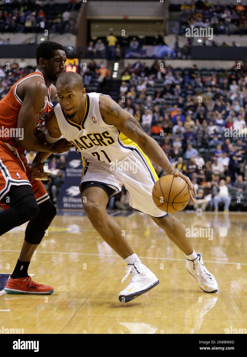 Indiana Pacers' David West (21) goes to the basket during the second ...