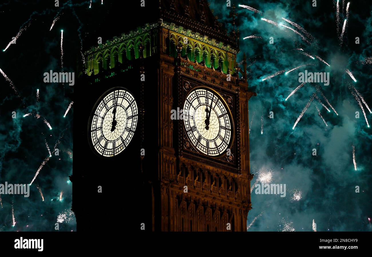 Fireworks explode over Elizabeth Tower housing the Big Ben clock to ...