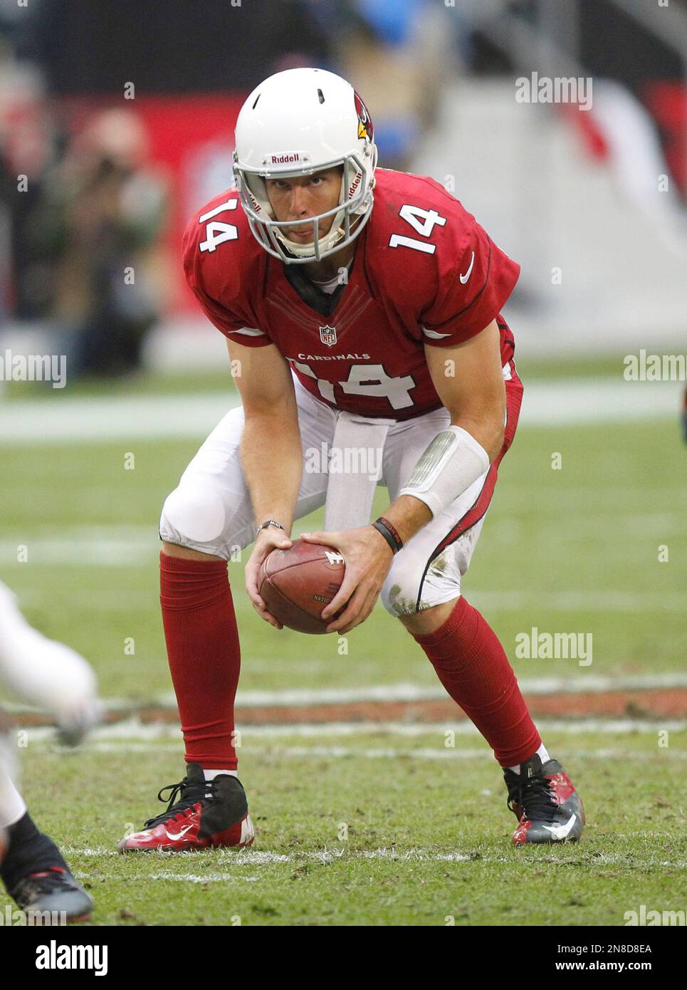 Arizona Cardinals quarterback Ryan Lindley (14) takes the snap against ...