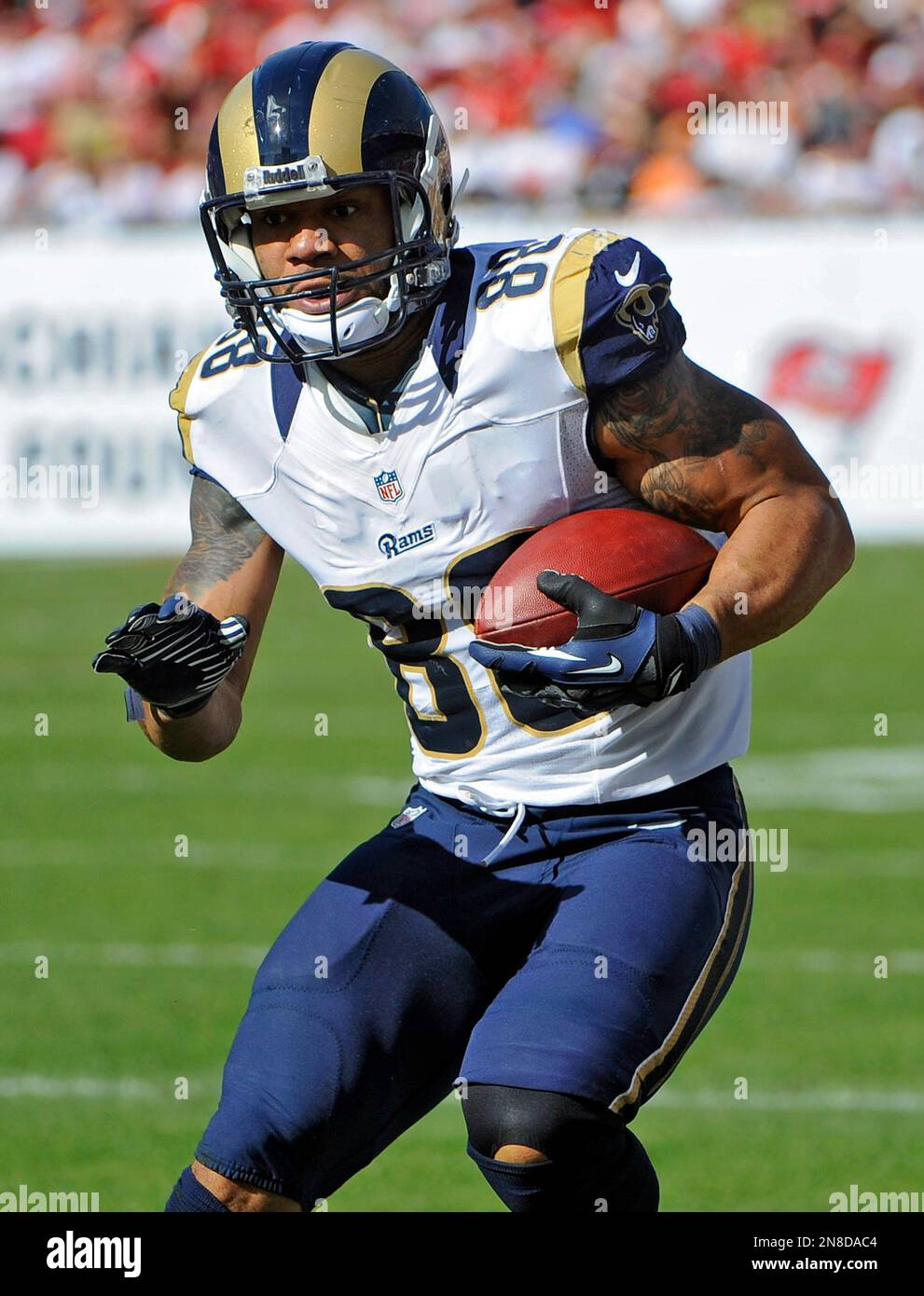 St. Louis Rams tight end Lance Kendricks (88) runs with a reception ...