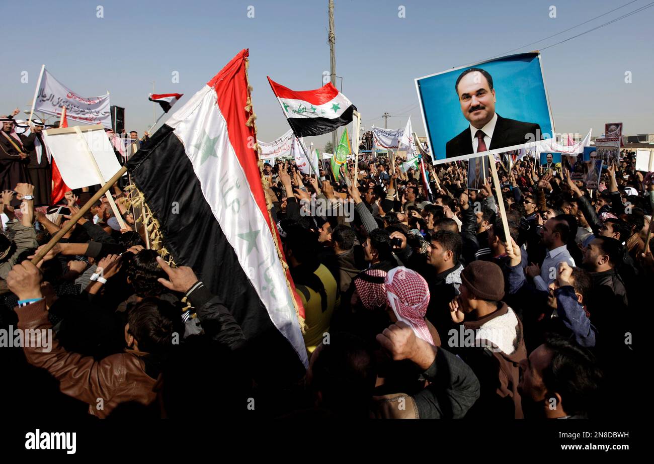 Protesters chant slogans against the Iraq's Shiite-led government as ...