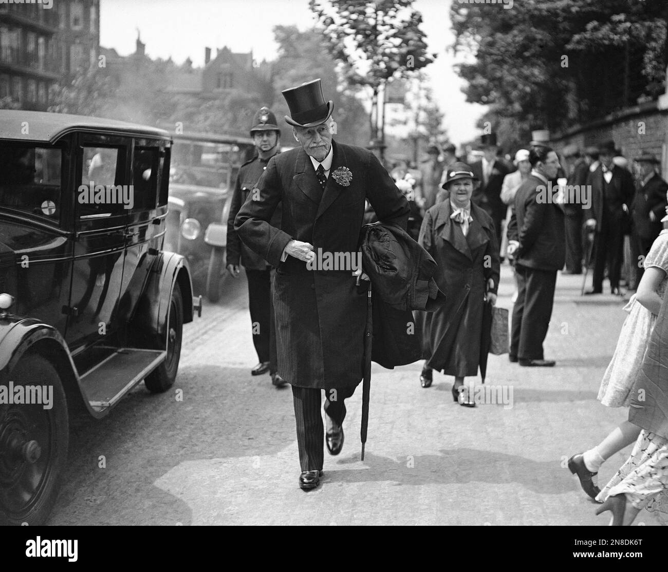 British politician and wine merchant Sir Walter Gilbey arriving at Lord ...