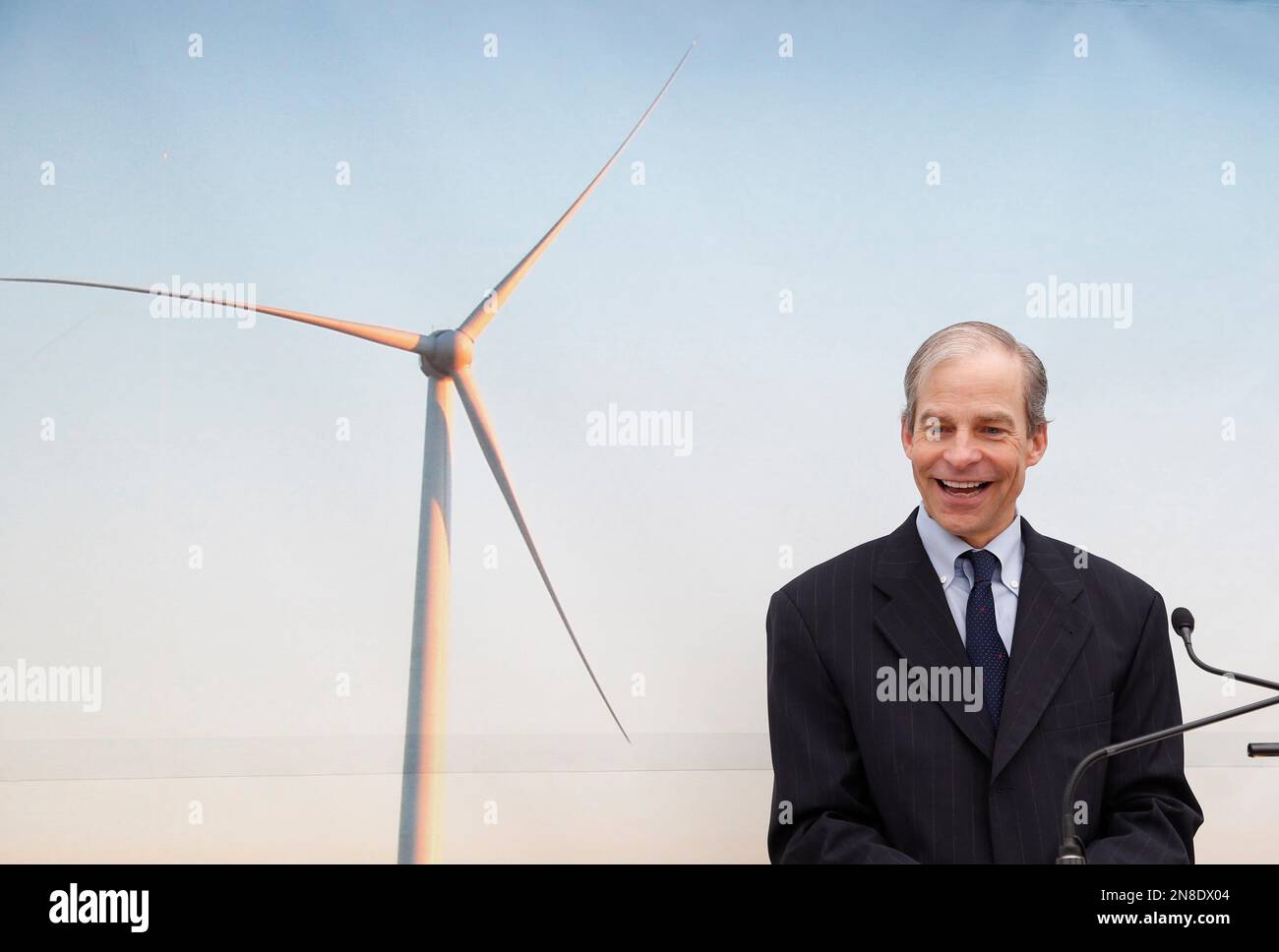 Fisk Johnson, Chairman and CEO of SC Johnson, speaks to a group moments ...