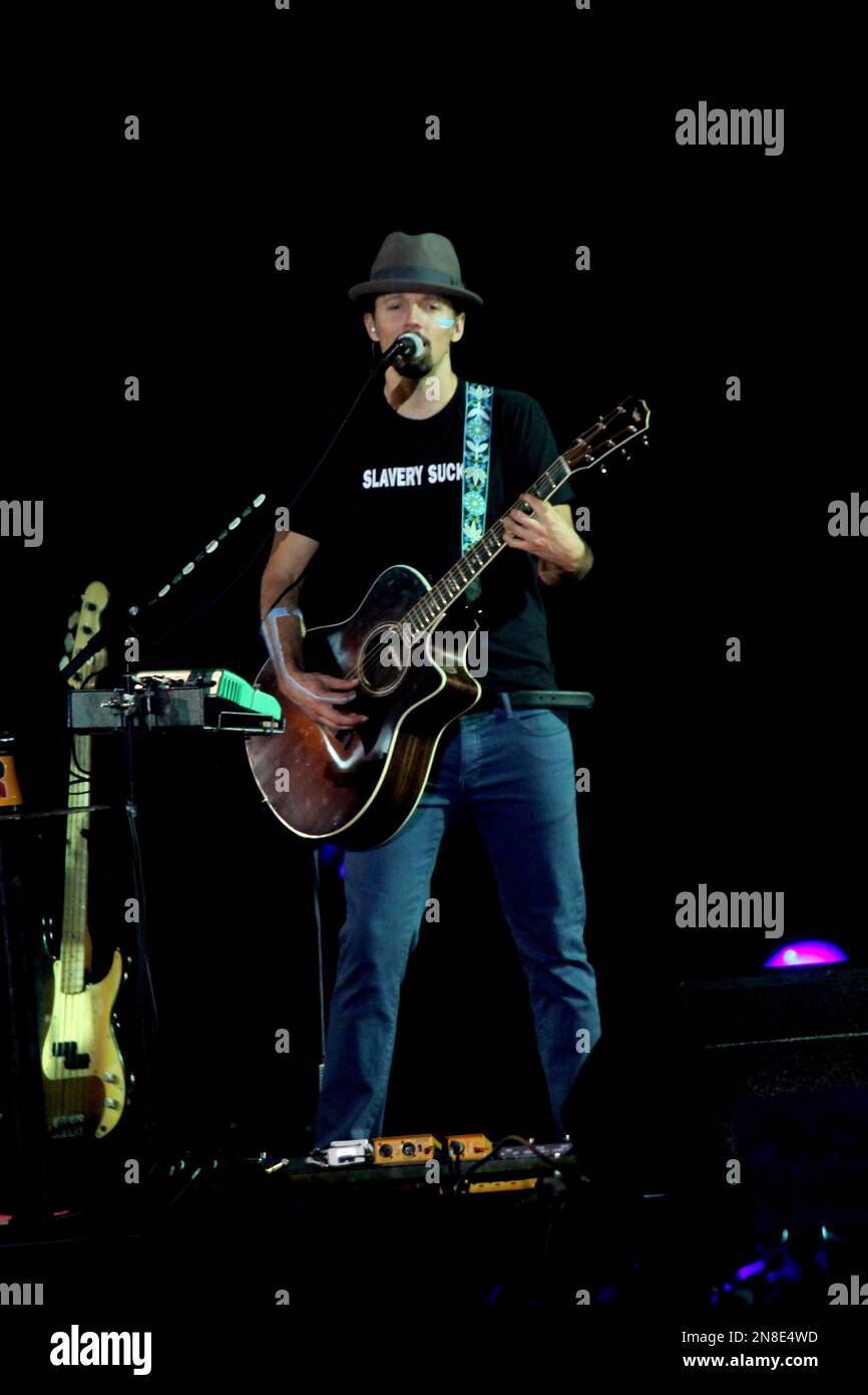 American singer-songwriter Jason Mraz performs at the base of the ...