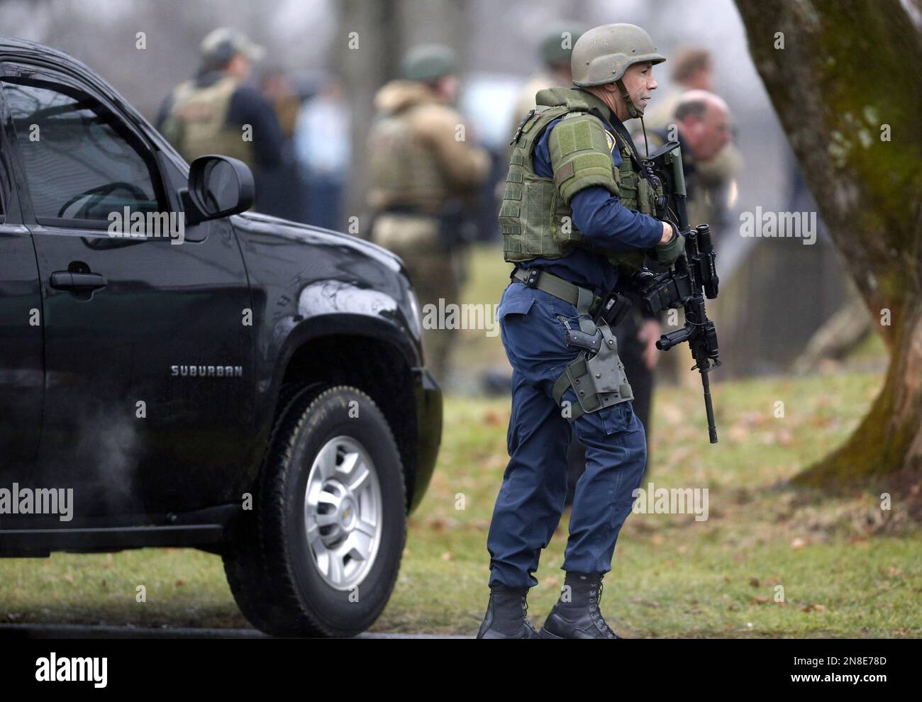Connecticut State Police officers respond to a bomb threat outside of ...