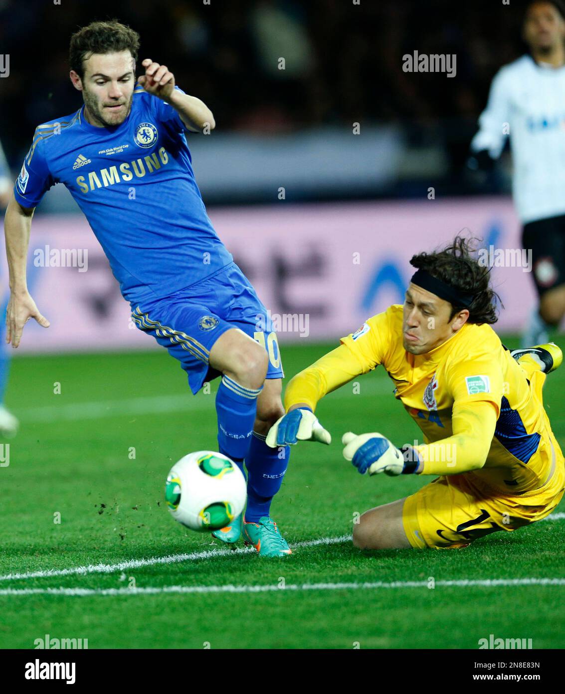 Corinthians' goalkeeper Cassio, right, makes a save from Chelsea FC's ...
