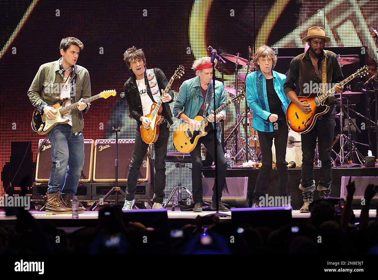 Musicians, from left, John Mayer, Ronnie Wood, Keith Richards, Mick ...
