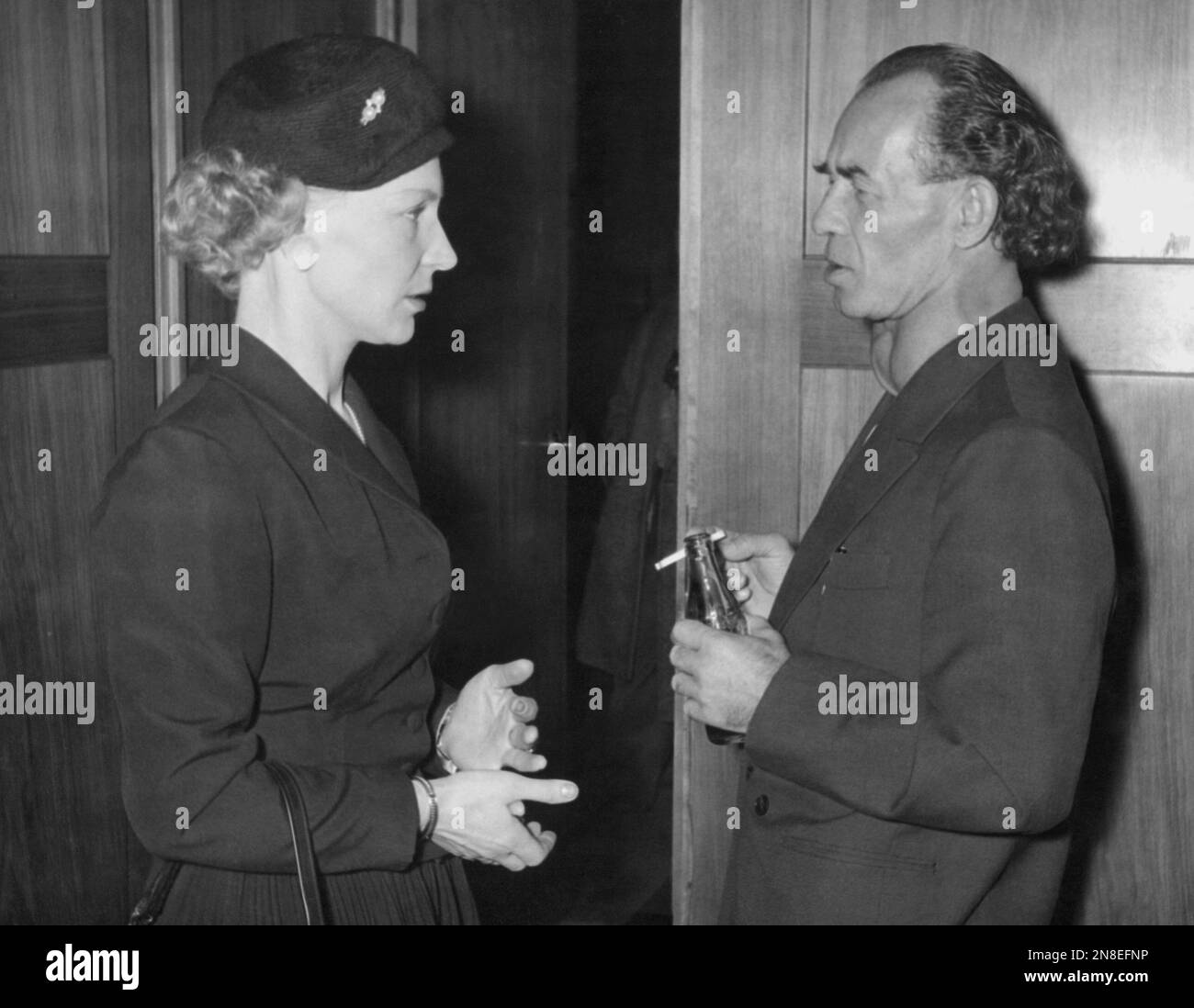 Polish-born German miracle healer Bruno Groening talks to his wife ...
