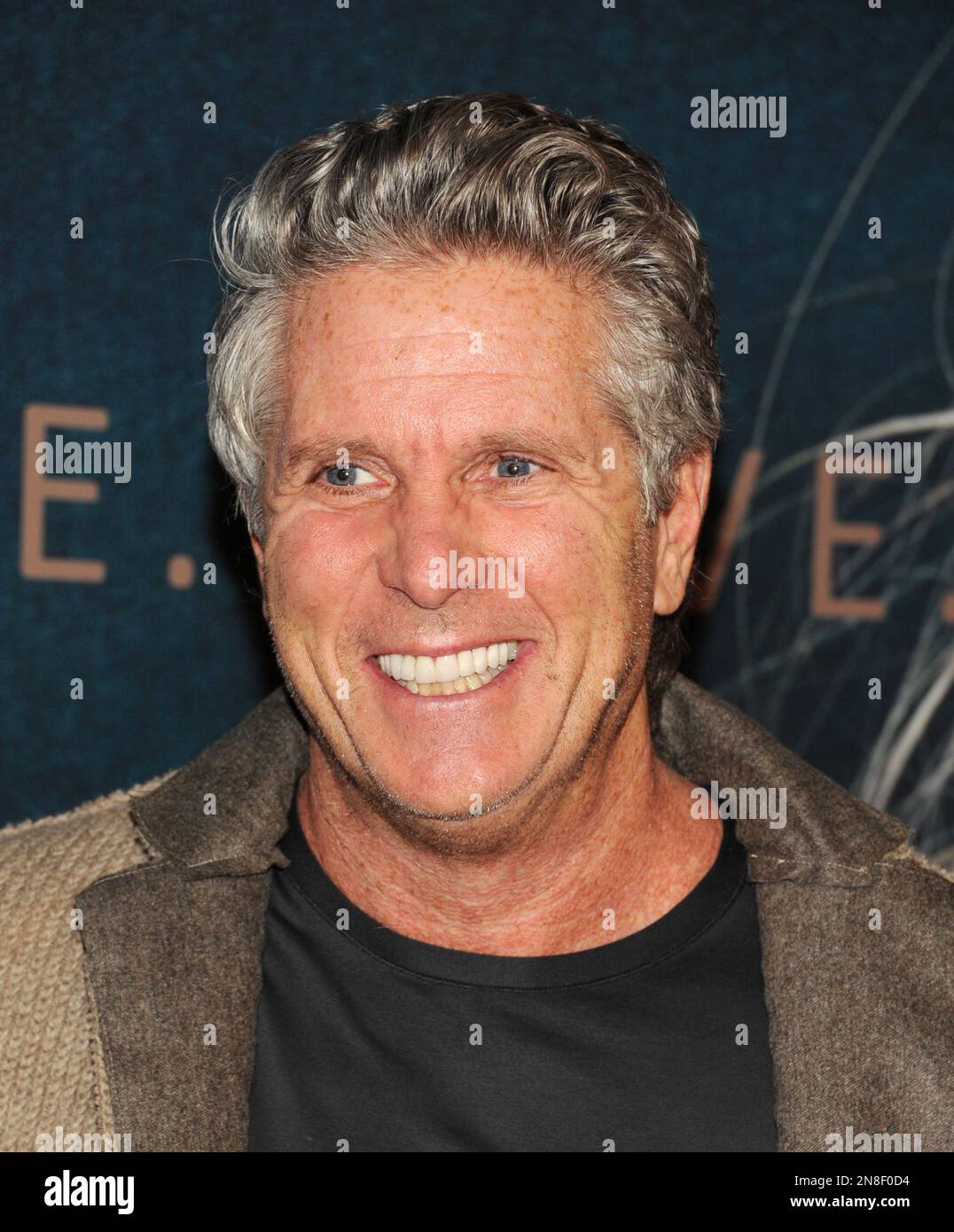 Donny Deutsch attends the premiere for "Les Miserables" at the Ziegfeld ...