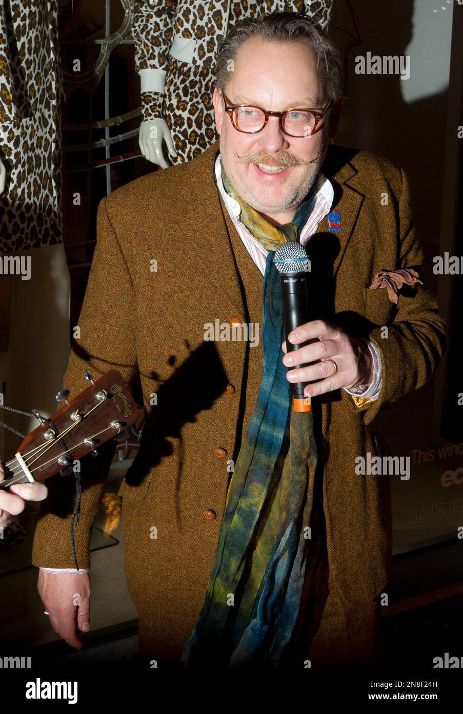 Vic Reeves performs a song ahead of switching on the Christmas lights ...