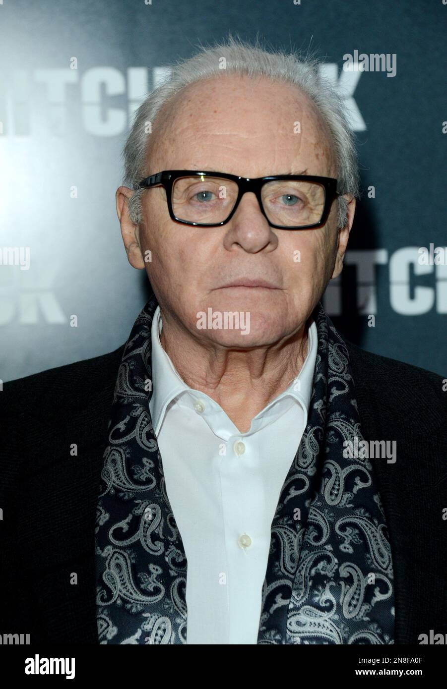 Sir Anthony Hopkins poses at the Sir Anthony Hopkins poses at the