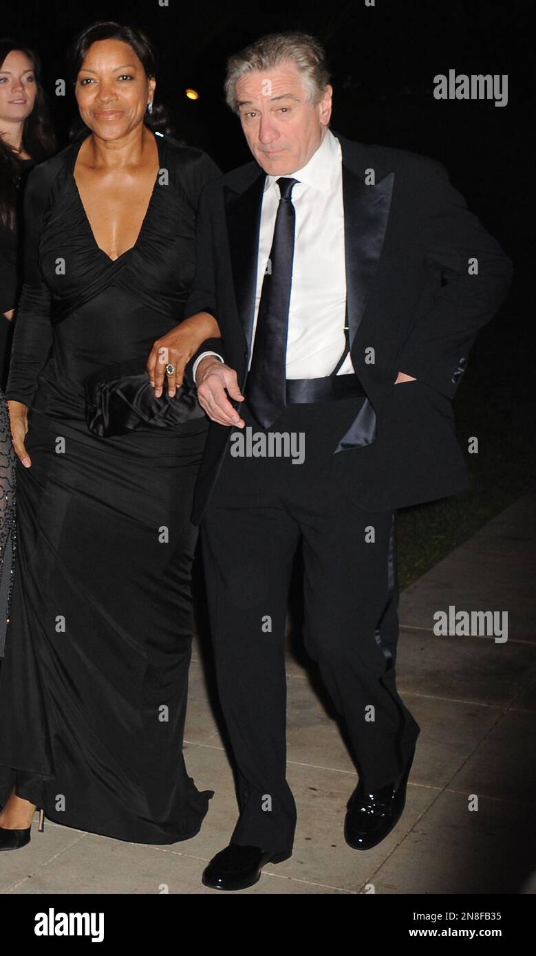 From left, Grace Hightower, and Robert De Niro arrive at the Kirk ...