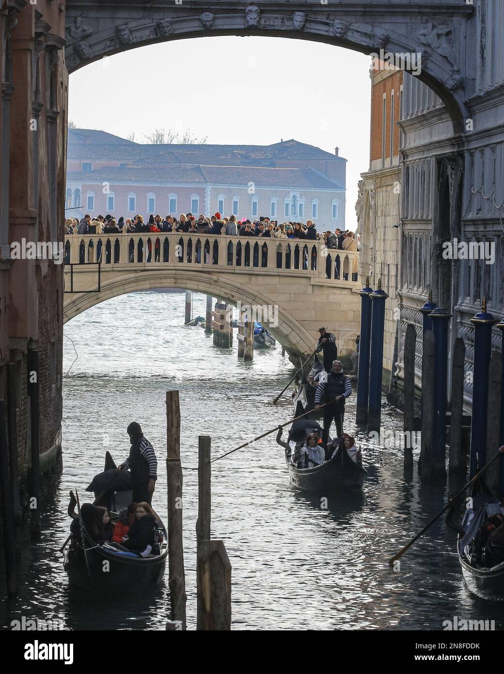 Venice, Italy. 11th Feb, 2023. A tightly packed bridge in Riva degli ...