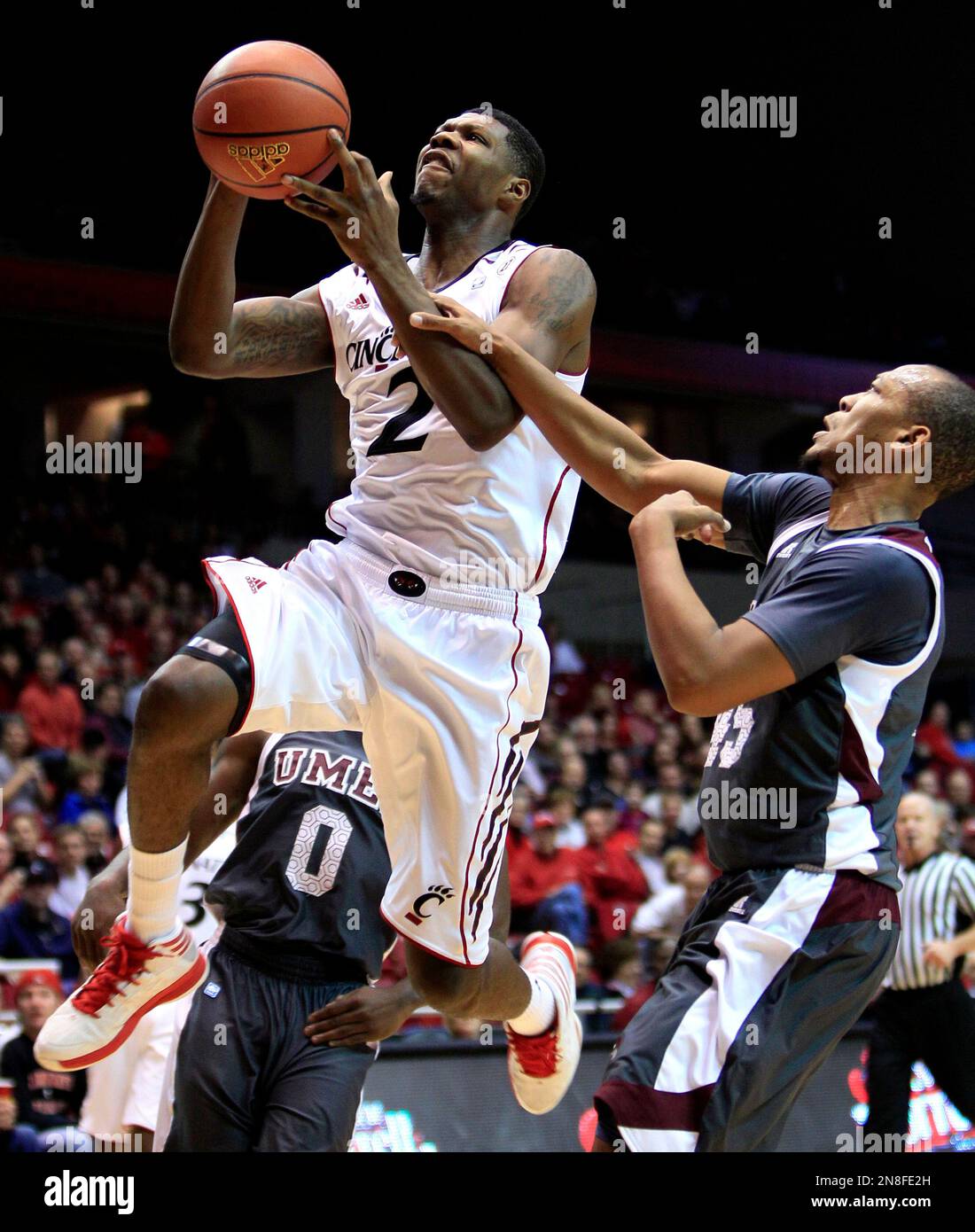 Cincinnati forward Titus Rubles (2) drives past Maryland Eastern Shore ...
