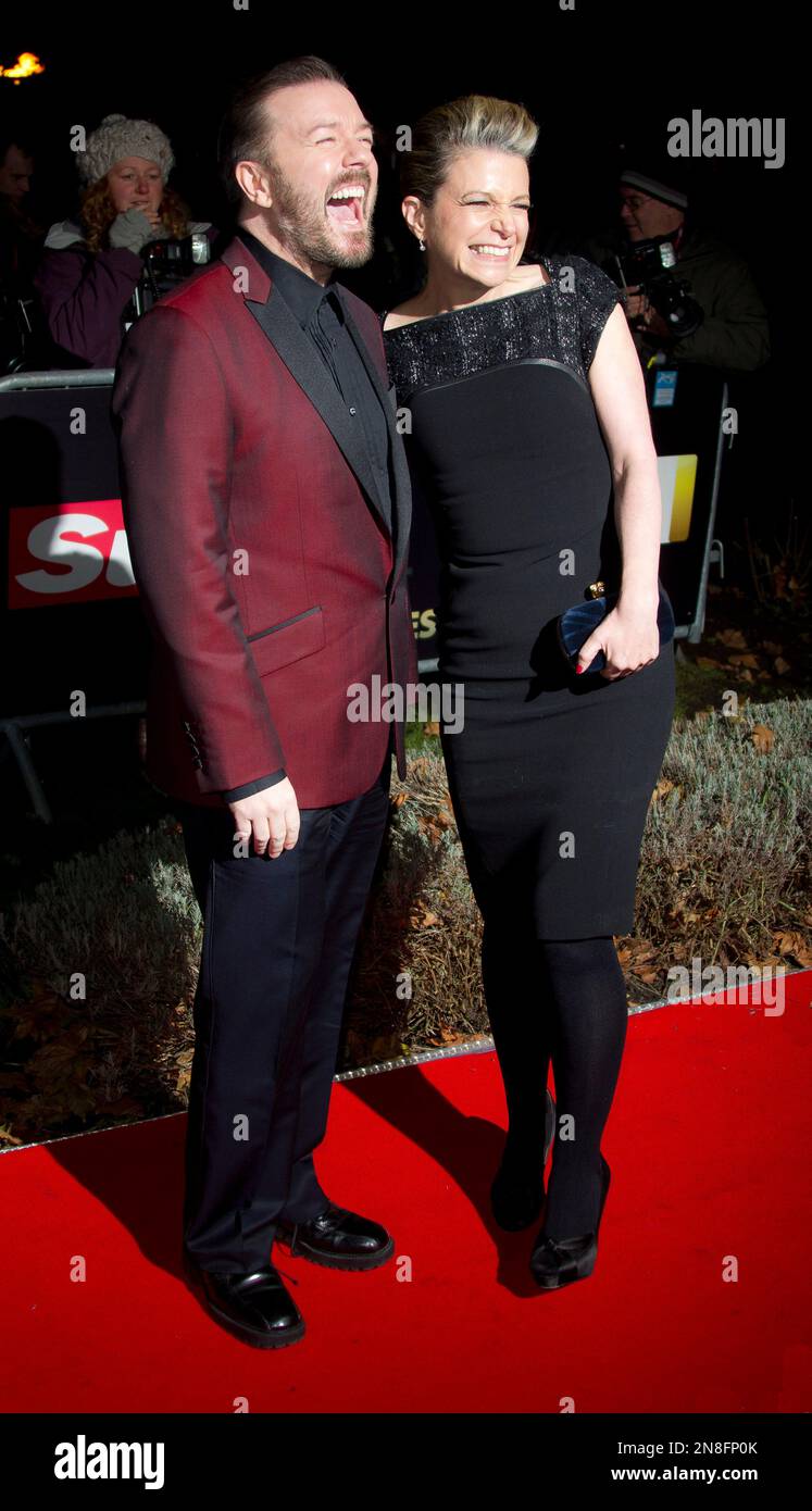 Ricky Gervais and his wife arrive on the red carpet for the Sun ...