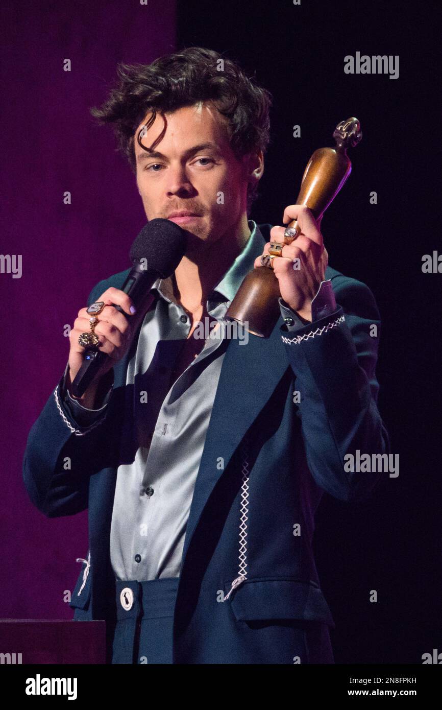 Harry styles 2023 hi-res stock photography and images - Alamy