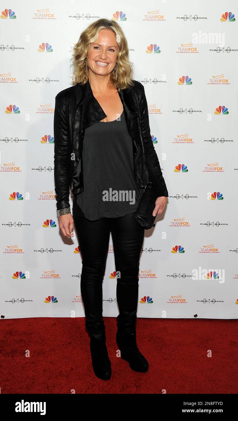 Actress Sherry Springfield poses at the Raising the Bar to End ...