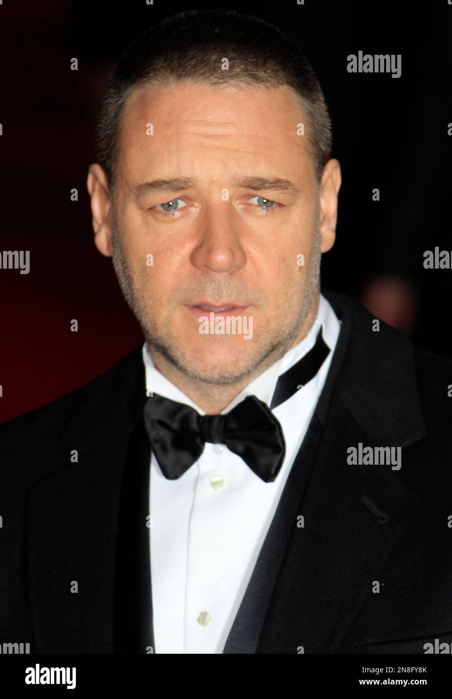 Russell Crowe arrives on the red carpet for the World Premiere of 'Les ...