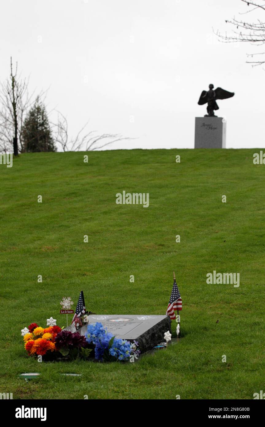 The gravesite of Charlie and Braden Powell, who were killed by their ...