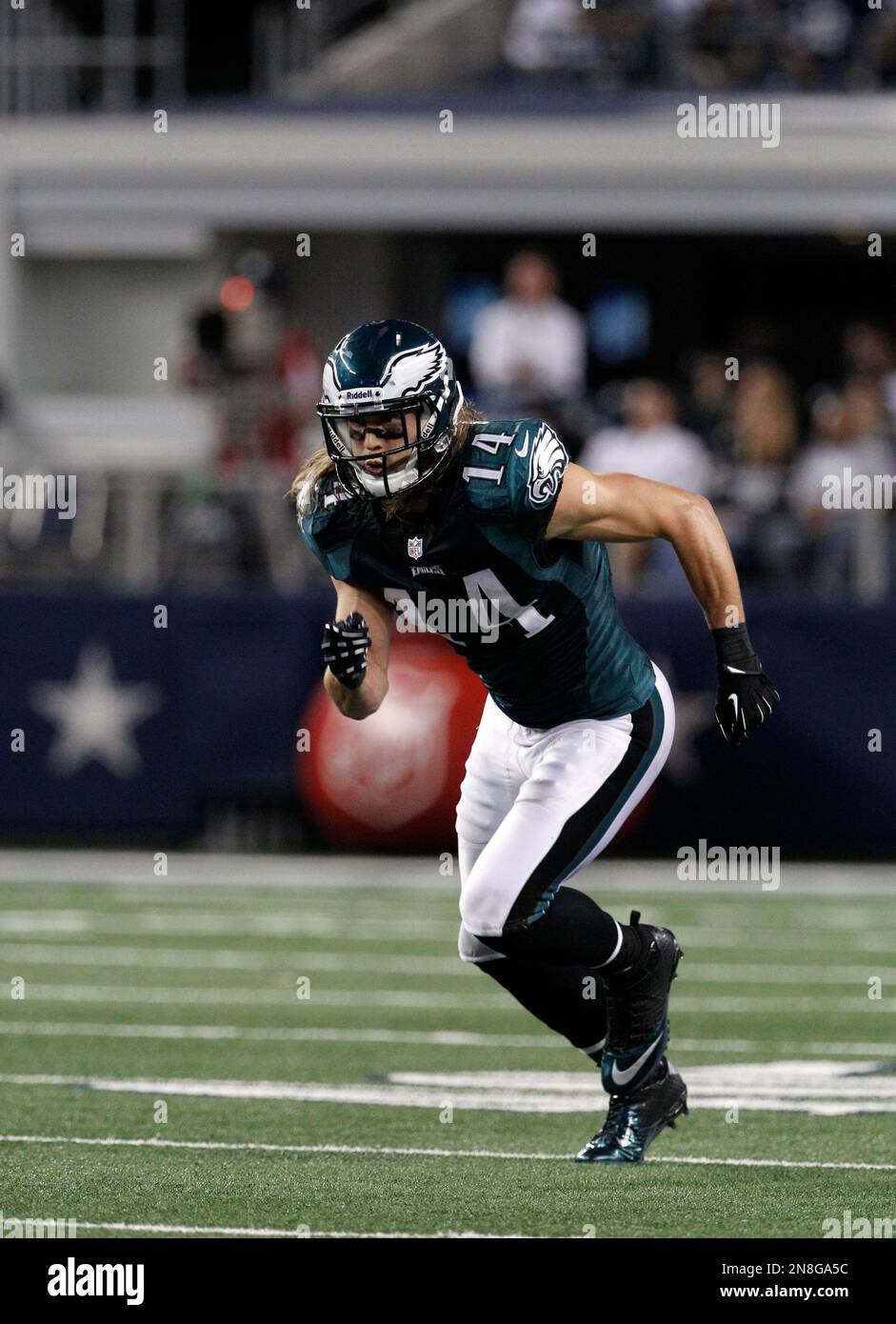 Philadelphia Eagles wide receiver Riley Cooper runs a route against the ...