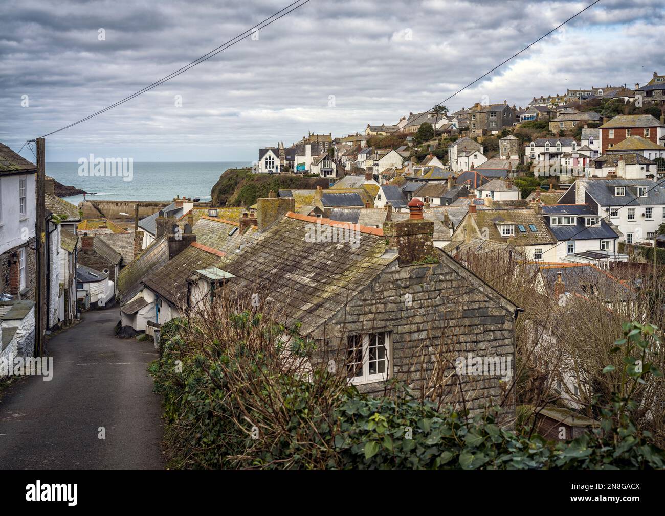 Traditional cornish village hi-res stock photography and images - Alamy
