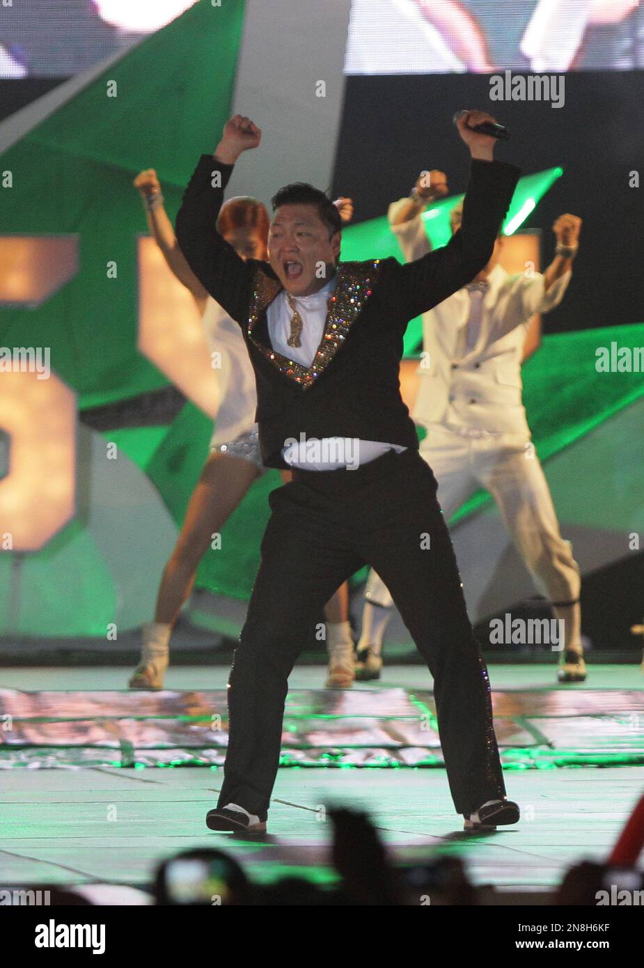 South Korean rapper PSY, who sings the popular "Gangnam Style" song ...