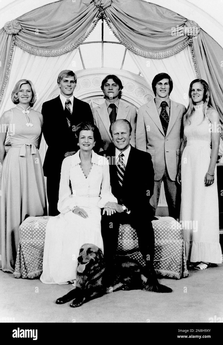 President Gerald Ford and First Lady Betty Ford pose with family member ...