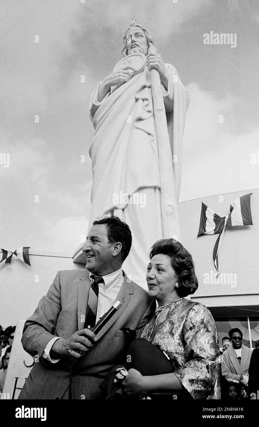 Comedian Danny Thomas dedicates St. Jude Hospital on Feb. 3, 1962 in ...