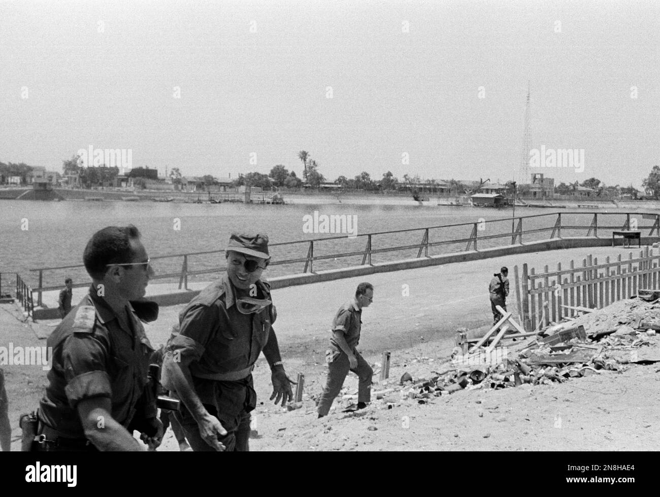Israeli Defense Minister Moshe Dayan, wearing patch over eye ...