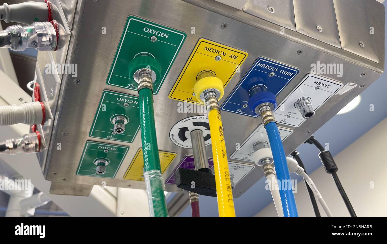 Anesthesia Machine in the Operating room with oxygen Stock Photo - Alamy