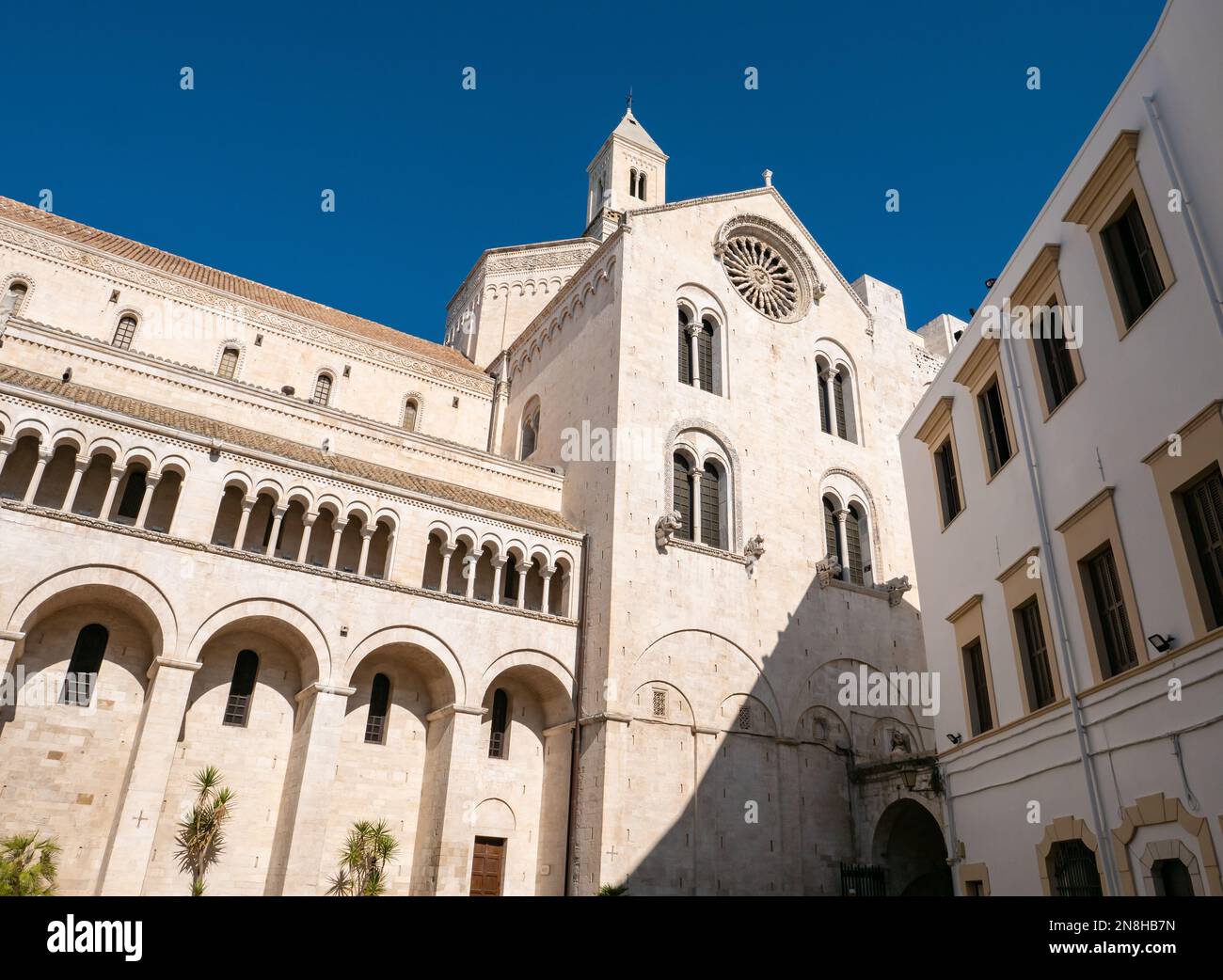 Ancient Basilica Cattedrale Metropolitana Primaziale San Sabino church ...