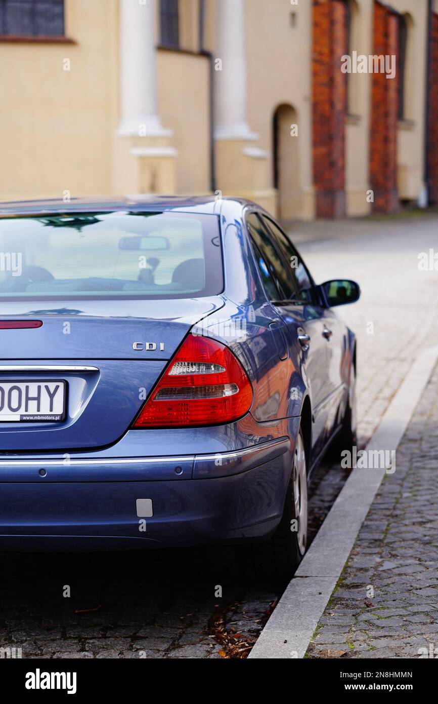 Mercedes benz transport hi-res stock photography and images - Alamy