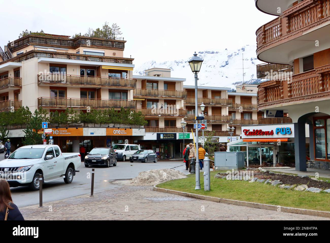Resort in the swiss alps hi-res stock photography and images - Alamy