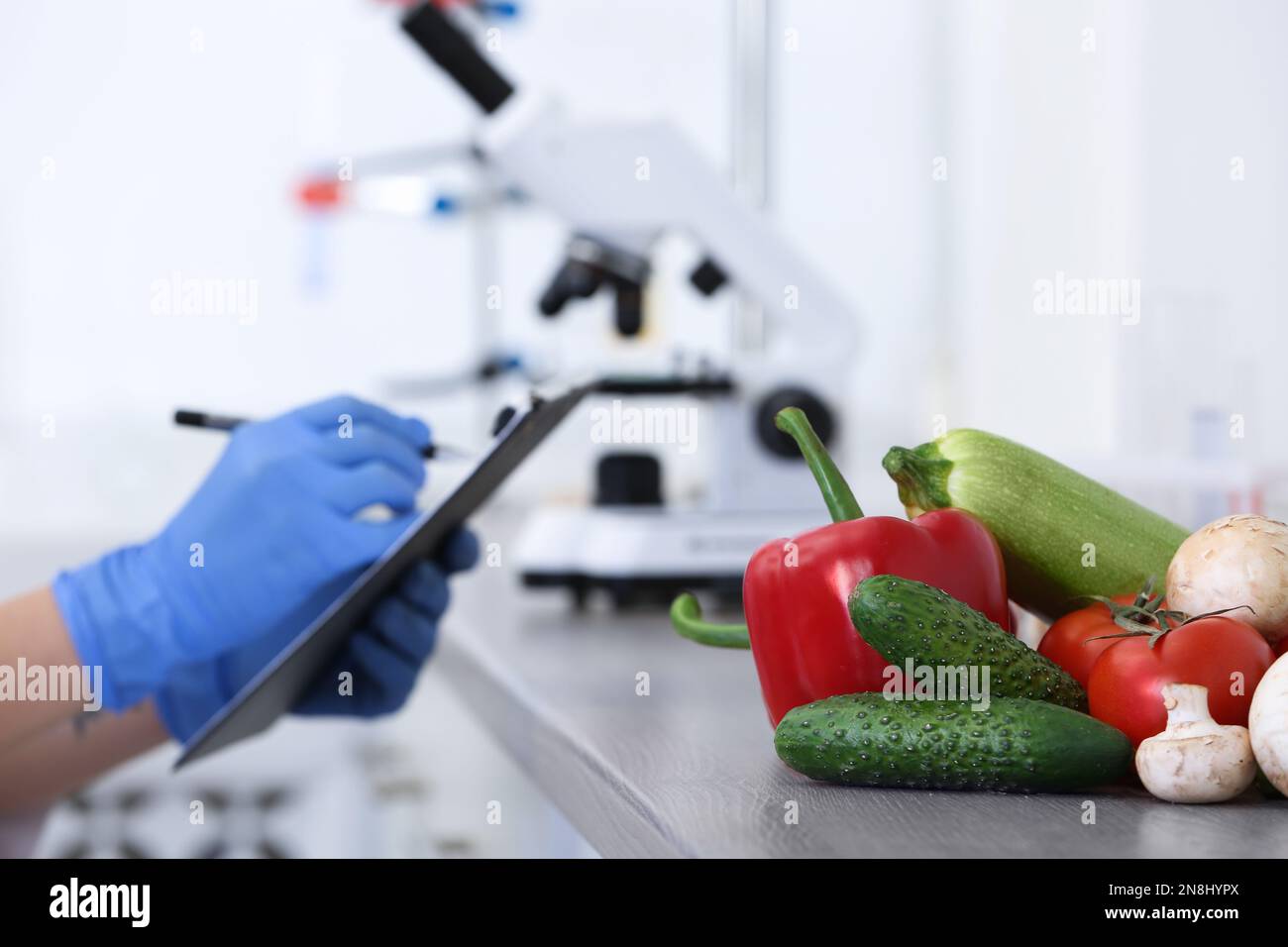 Vegetables laboratory hi-res stock photography and images - Alamy