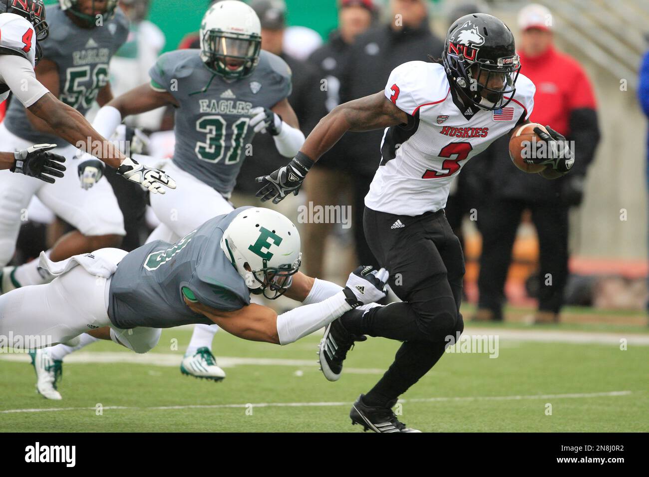 Northern Illinois running back Akeem Daniels (3) breaks away from ...