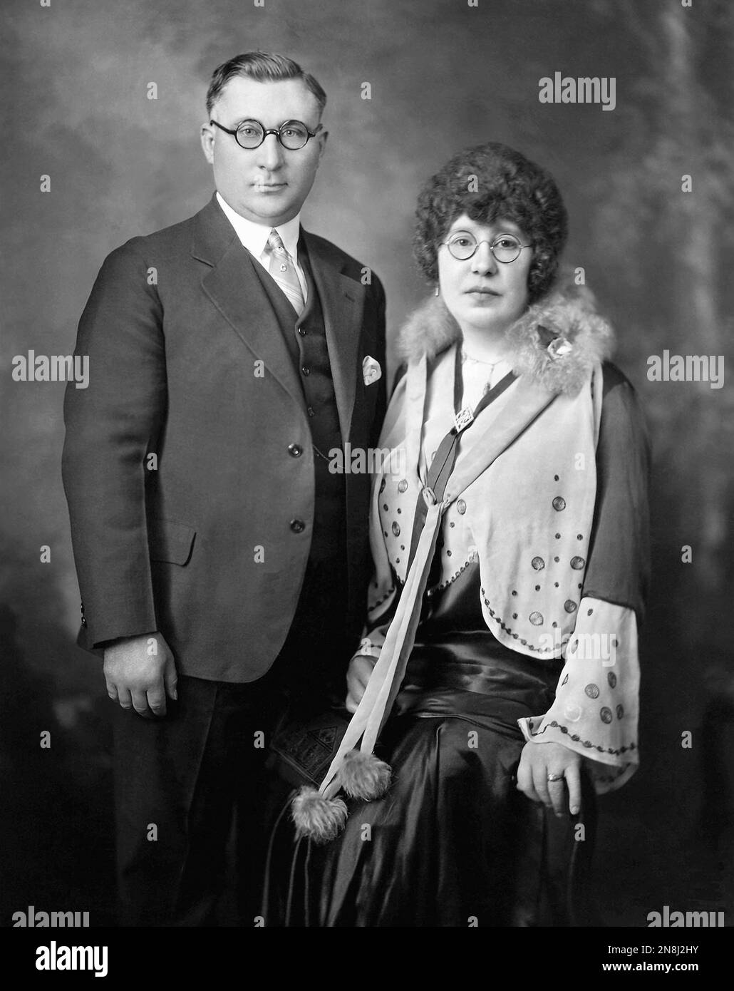 Convicted serial killer Harry F. Powers and his wife Luella Strother at ...