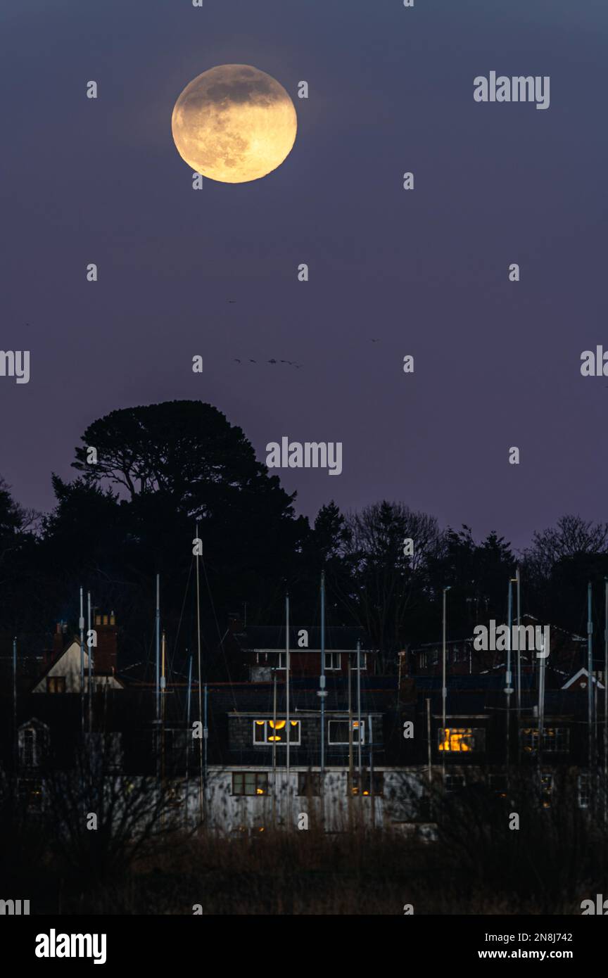 The rising moon over marshes hi-res stock photography and images - Alamy