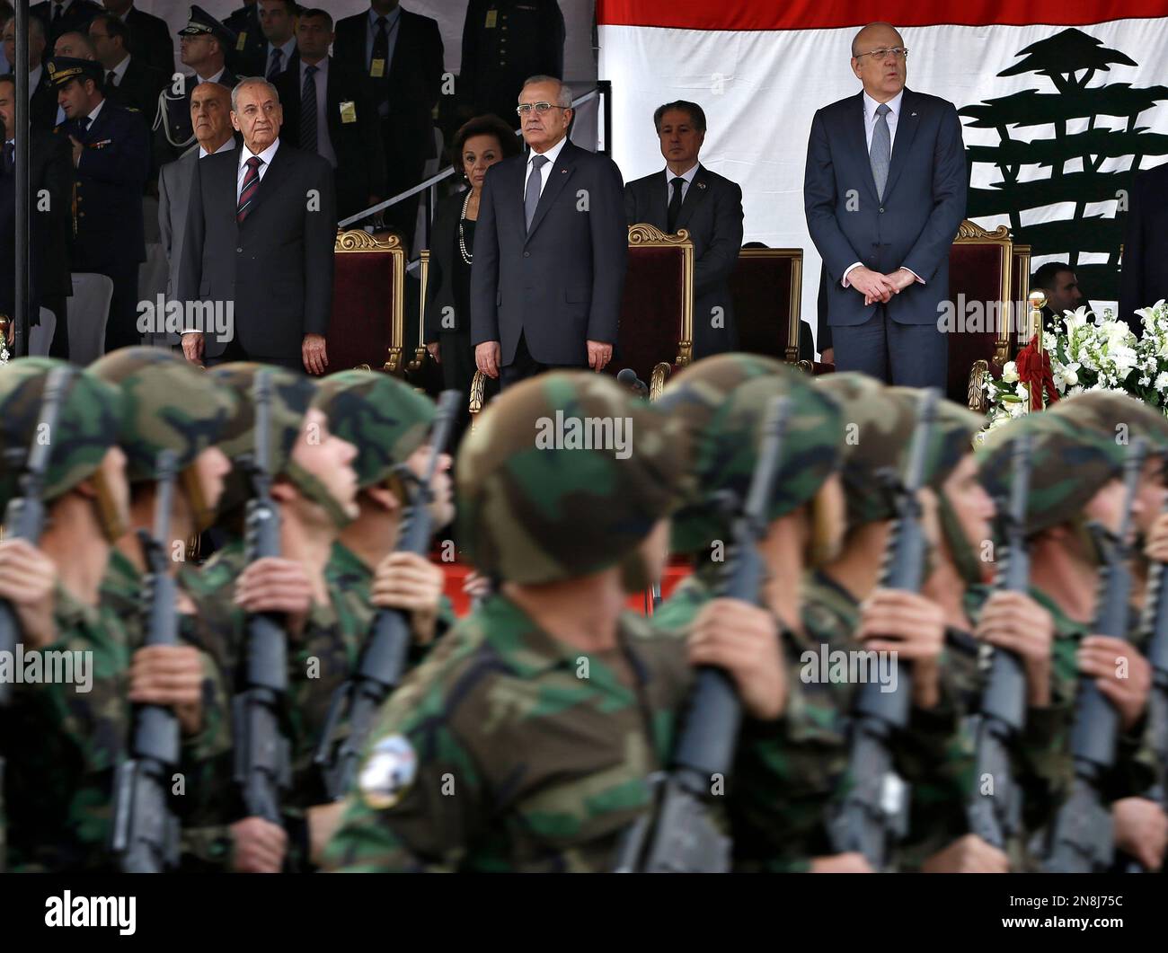 From right to left, Lebanese Prime Minister Najib Mikati, Lebanese ...