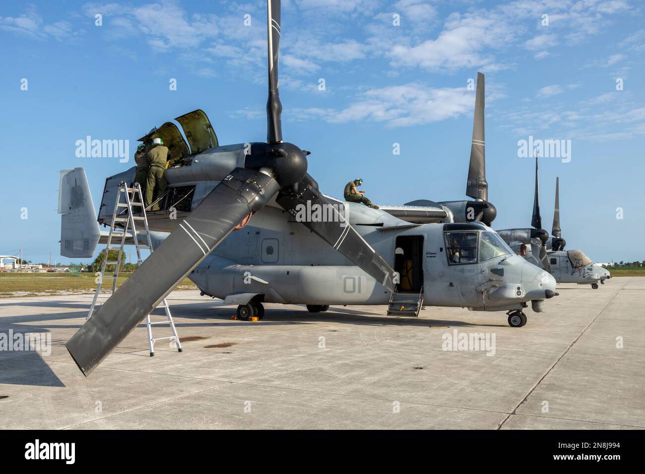 U.S. Marines with Marine Medium Tiltrotor Squadron (VMM) 161, Marine ...
