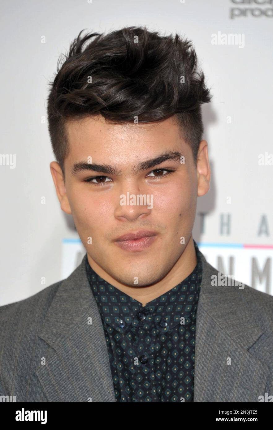 Romeo Testa arrives at the 40th Anniversary American Music Awards on ...