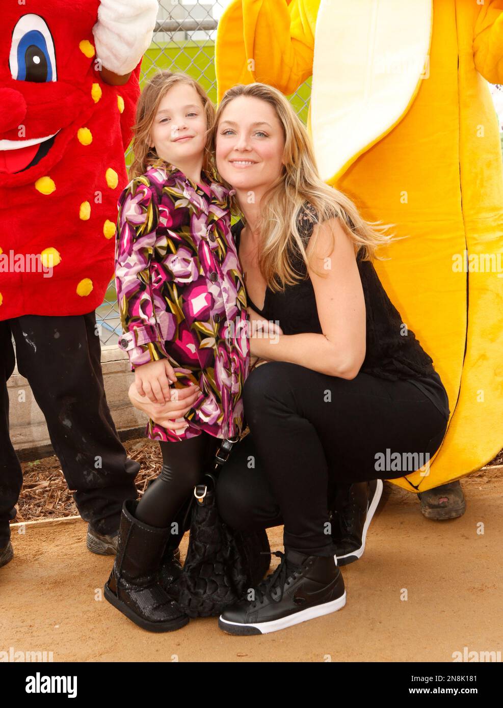 Elisabeth Rohm (right) and daughter Easton Anthony attends LA ...