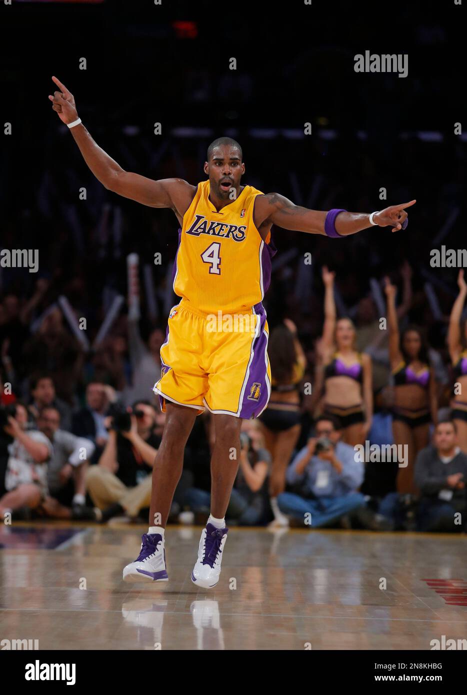 Los Angeles Lakers' Antawn Jamison in the second half of an NBA ...
