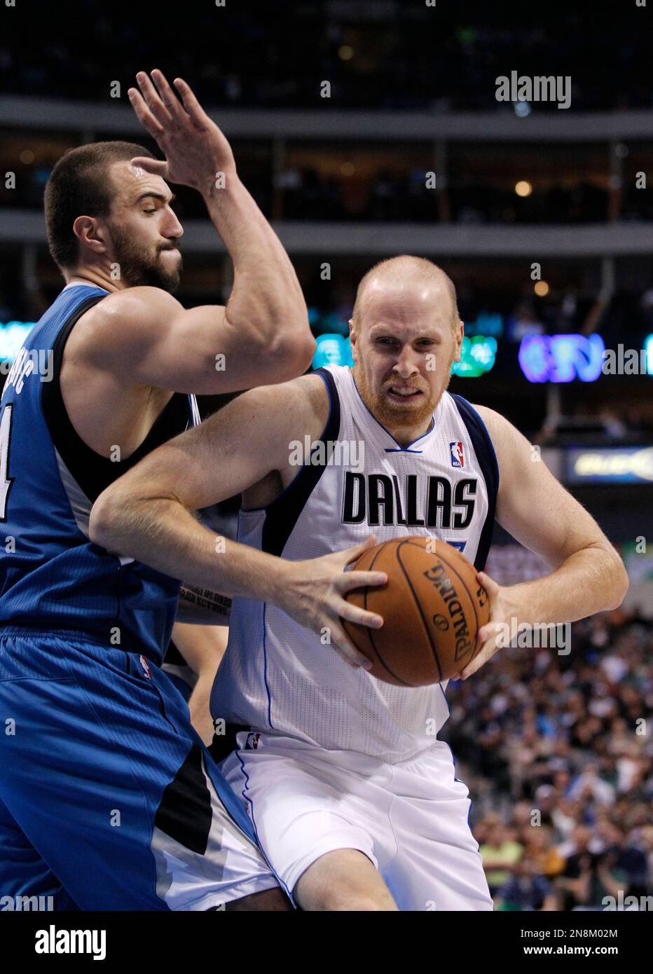Minnesota Timberwolves' Nikola Pekovic (14) of Montenegro defends ...