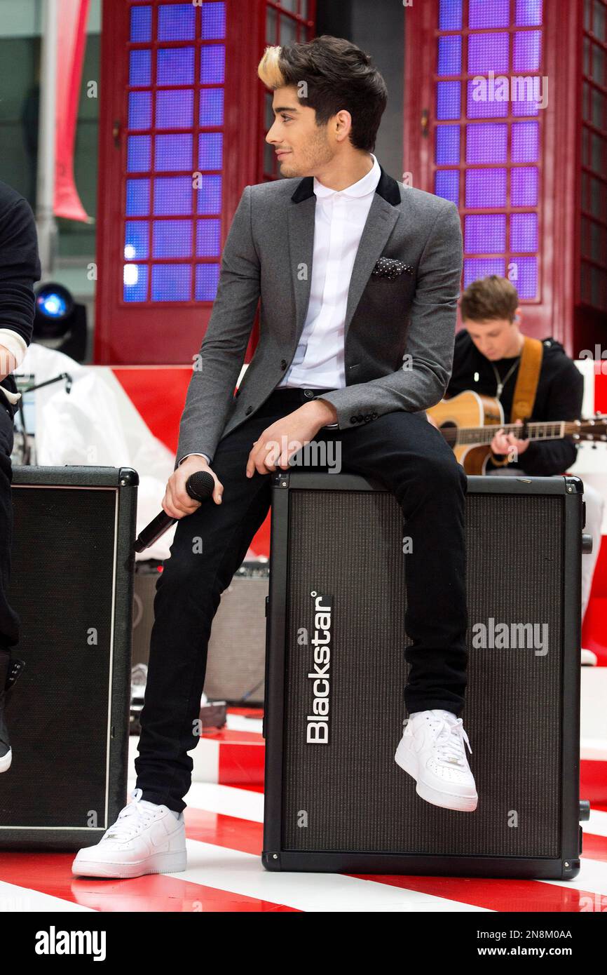 One Direction member Zayn Malik performs on NBC's "Today" show on ...