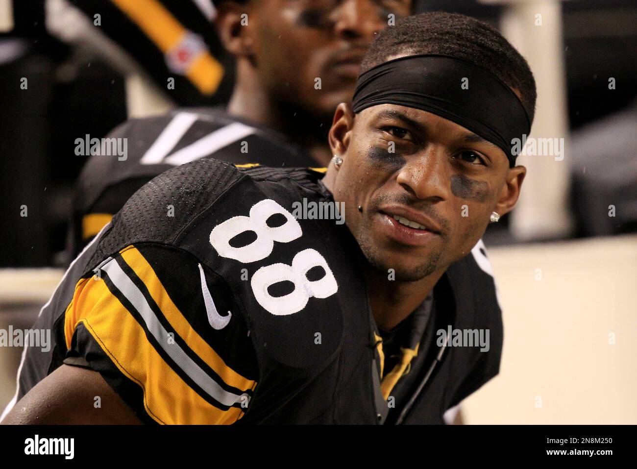 Pittsburgh Steelers wide receiver Emmanuel Sanders (88) sits on the ...