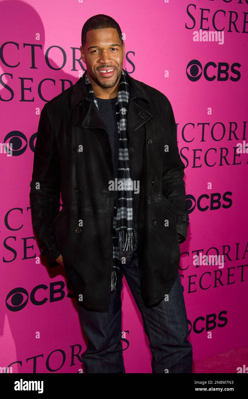 Michael Strahan arrives to The Victoria's Secret Fashion Show on ...