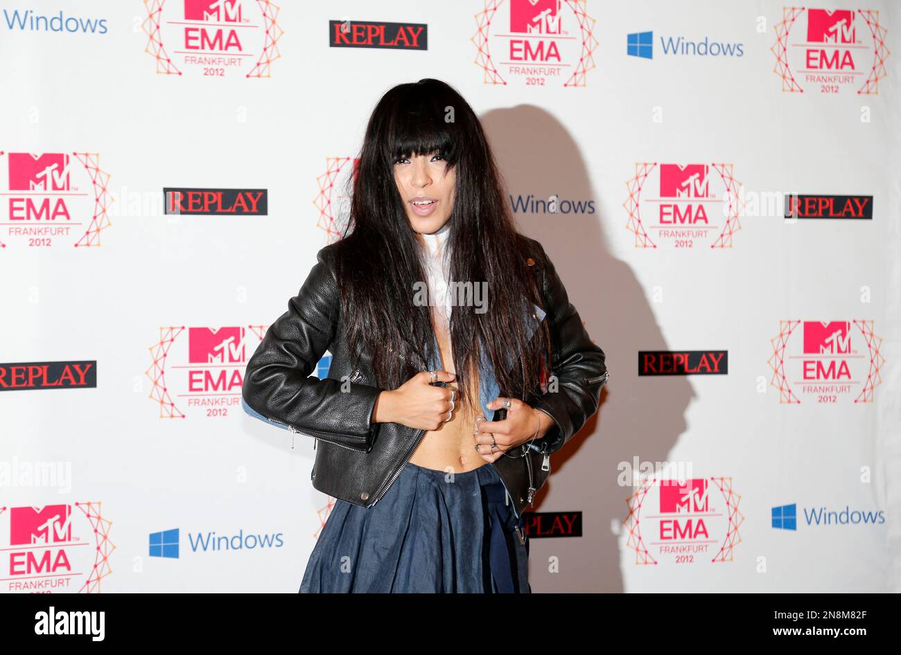 Swedish singer-songwriter Loreen arrives on the red carpet of the 2012 ...