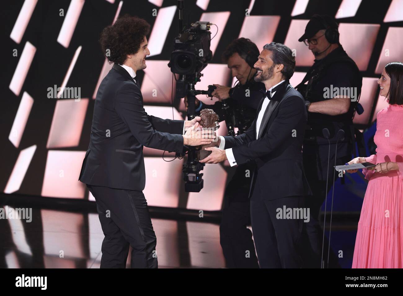 The 'Unicorn Wars' team wins the Goya for best animated film, at the ...