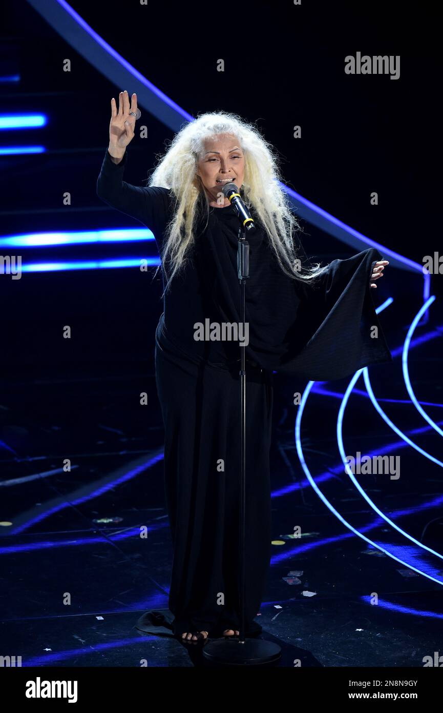 Anna oxa sanremo hi-res stock photography and images - Alamy
