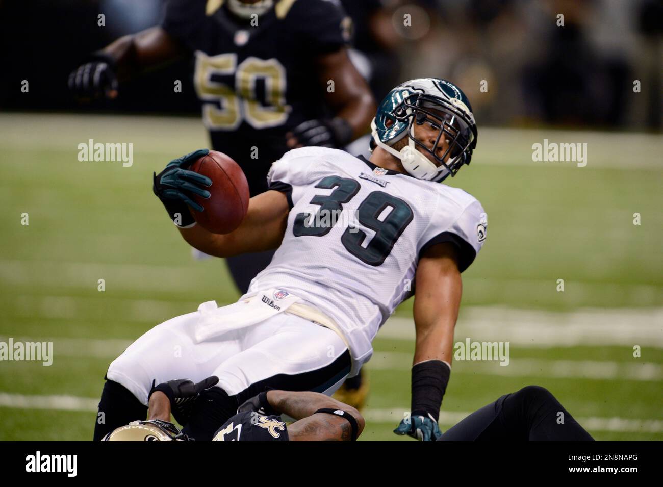 Philadelphia Eagles fullback Stanley Havili (39) carries during the ...